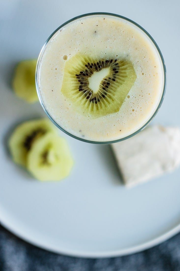 Bedtime Green Smoothie for better sleep – Milk and Pop