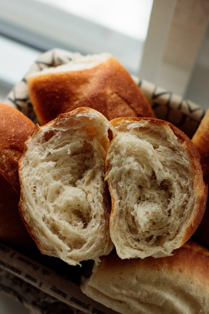 Perfect Sandwich Rolls (Pão Francês) – Milk and Pop