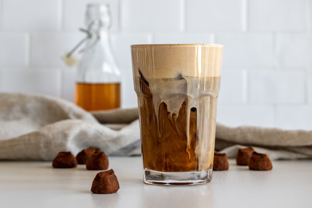 Chocolate Cream Cold Brew (Starbucks Copycat) – Milk and Pop