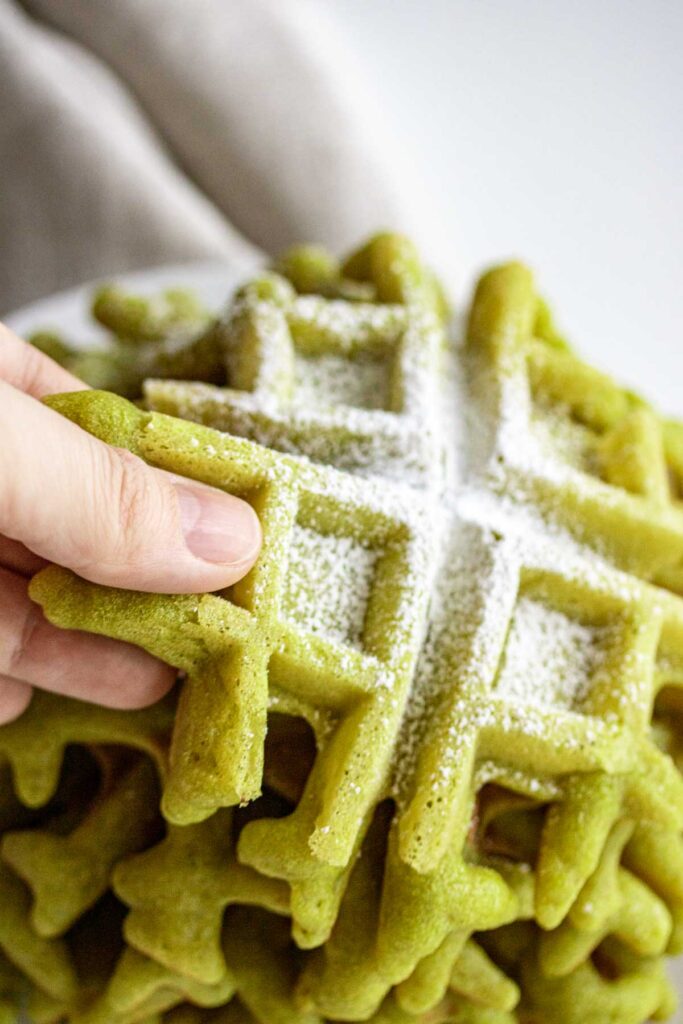Pandan Waffle Recipe (Vietnamese Green Waffles)