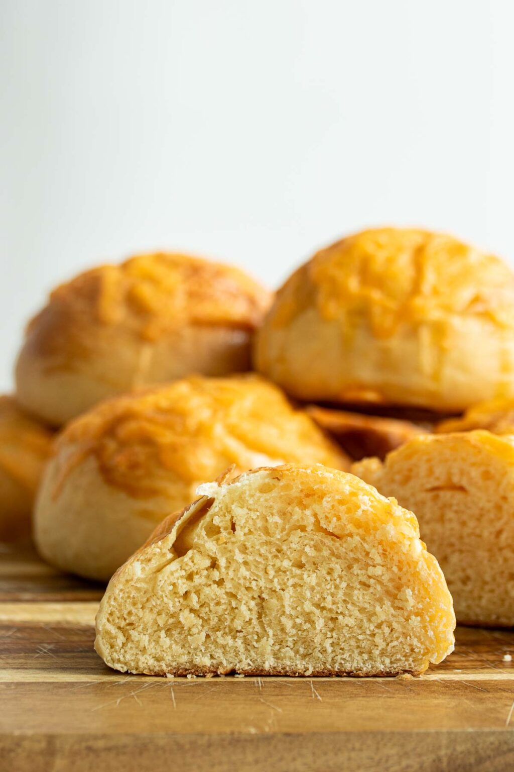 Soft Homemade Cheddar Cheese Buns – Milk and Pop